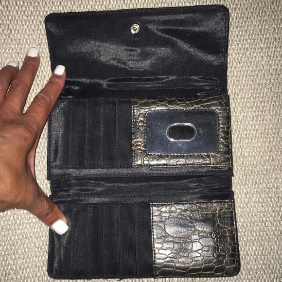 Jessica Simpson | Accessories | Jessica Simpson Faux Croc Wallet | Poshmark